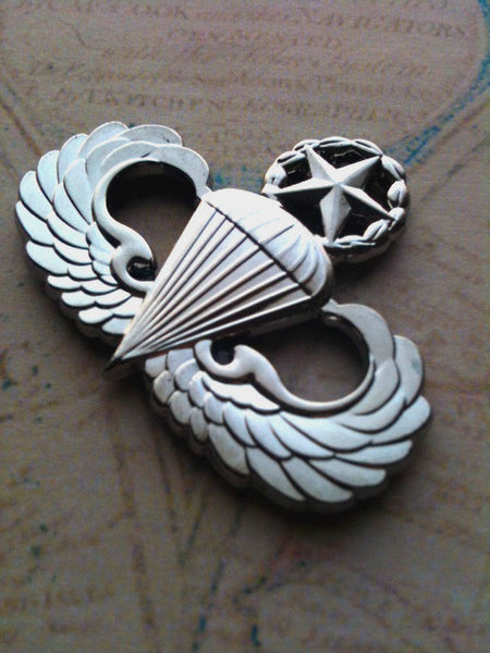 Shop now Master Parachutist Badge "Jump Master Online in USA | Auto Medals